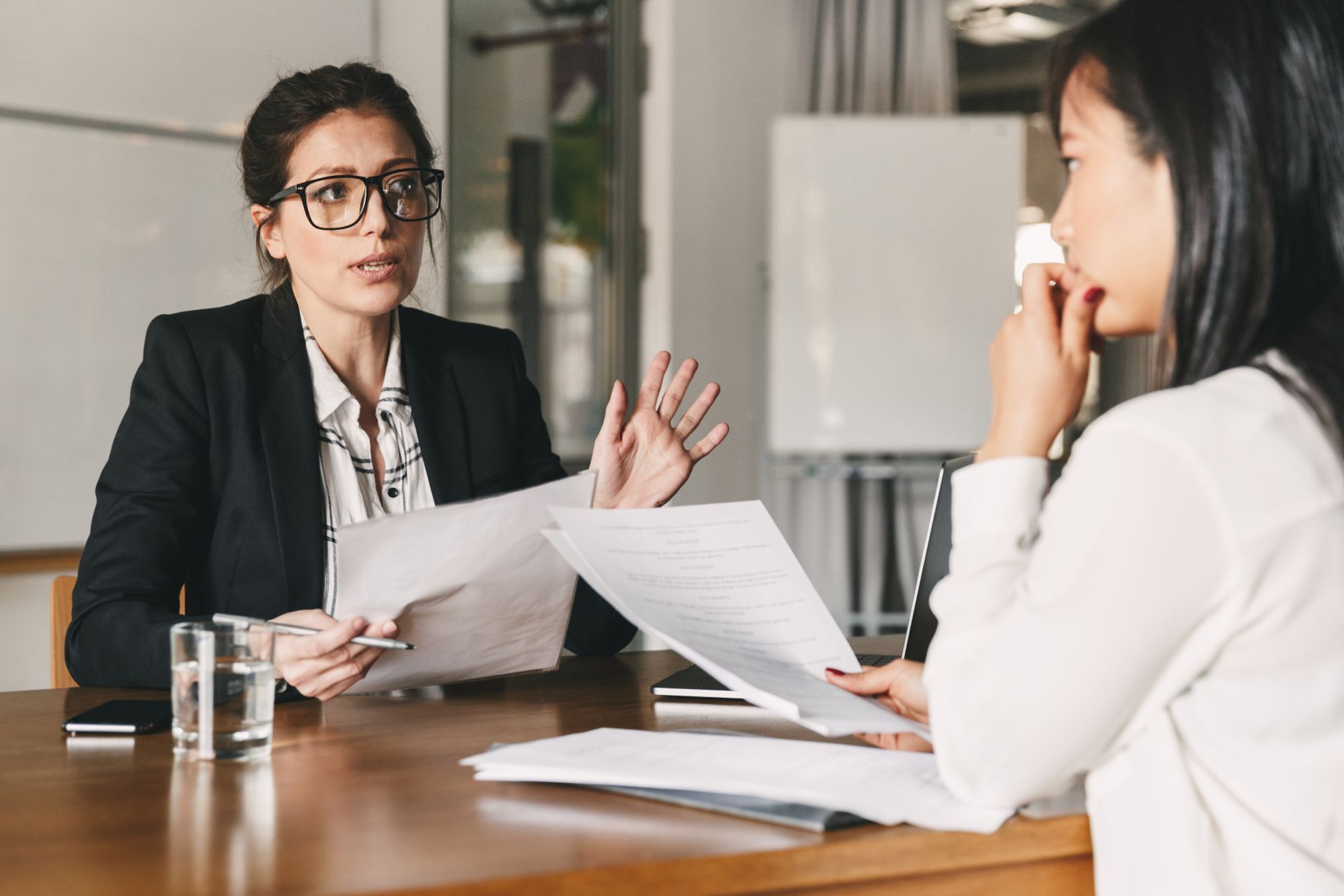 Clarification on the Collective Consultation Threshold | Howes Percival